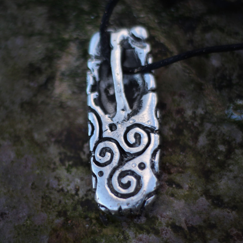 Stone of Fál (Lia Fáil) Pendant – Northern Fire Designs